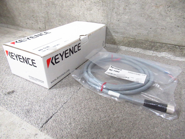 【未使用】未使用 KEYENCE キーエンス NQ-CL8L 通信モジュール 未開封 NQ-P8B2 電源ケーブル 管理5S0911B-B9の ...