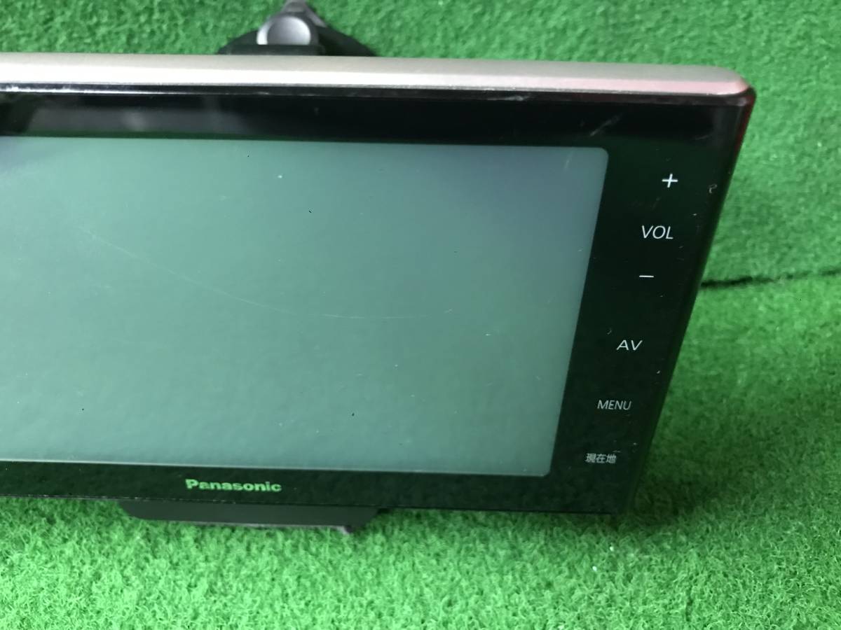 【傷や汚れあり】さ1997 Panasonic パナソニック *Strada* ポータブル メモリーナビ CN-MP700 (CN ...