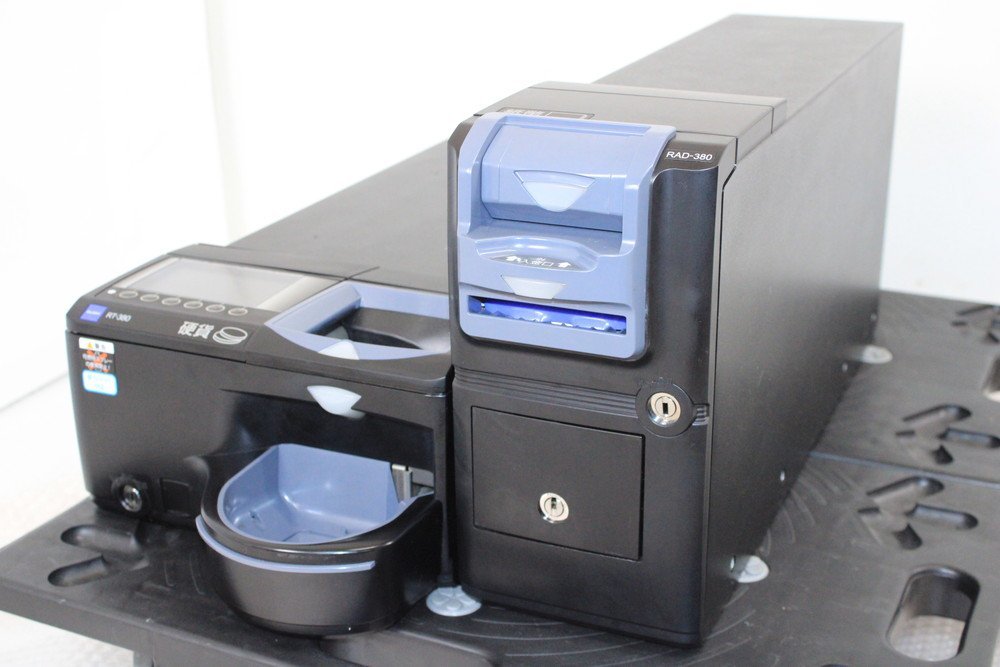 【やや傷や汚れあり】グローリー 自動釣銭機 RT-380 RAD-380 つり銭 GROLY 硬貨 紙幣 店舗 210N18261の落札情報詳細 - ヤフオク落札価格検索 オークフリー