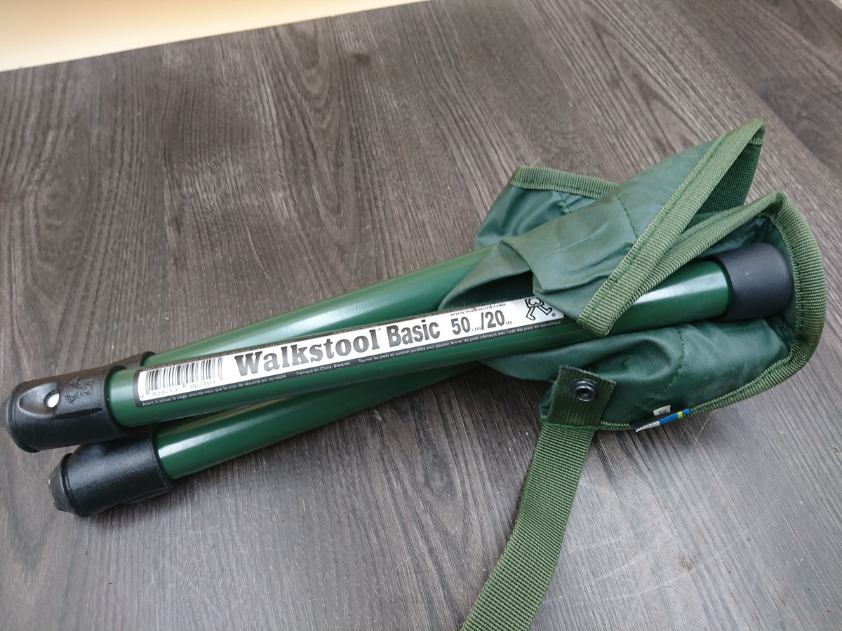【傷や汚れあり】Y12-472 Walkstool Basic 50cm/20in ウォークスツール ベーシック 50 折りたたみチェア 椅子の落札情報詳細 - ヤフオク落札価格検索 オークフリー