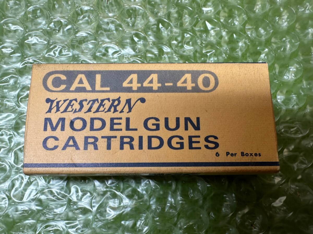 【未使用】未使用 CAL 44-40 WESTERN MODEL GUN CARTRIDGES 6Per Boxesの落札情報詳細 ...