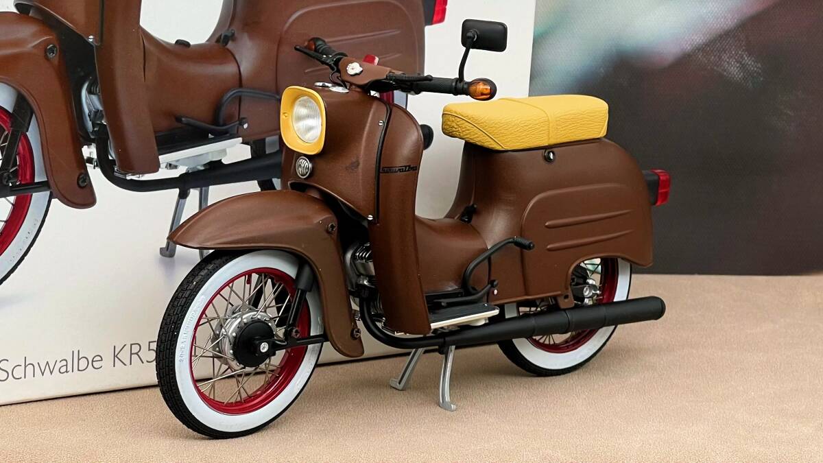 【未使用に近い】シュコー SCHUCO 1:10 SIMSON SCHWALBE KR51/1 custom II バイクの落札情報詳細 ...