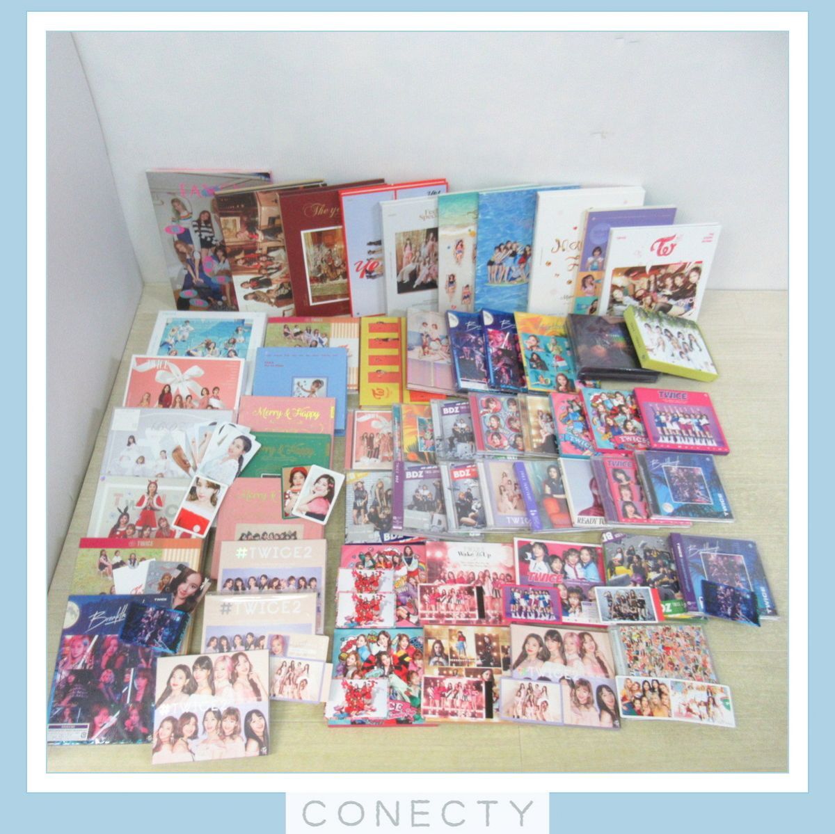 【傷や汚れあり】TWICE DVD/CD（トレカ付含む）セット/Merry & Happy/BDZ -Repackage ...