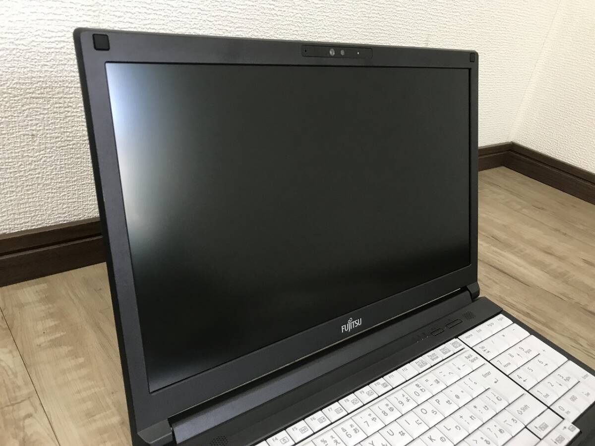 【やや傷や汚れあり】第11世代 富士通 LIFEBOOK A5511/LX Intel Core i5-1135G7 @ 2.40GHz ...