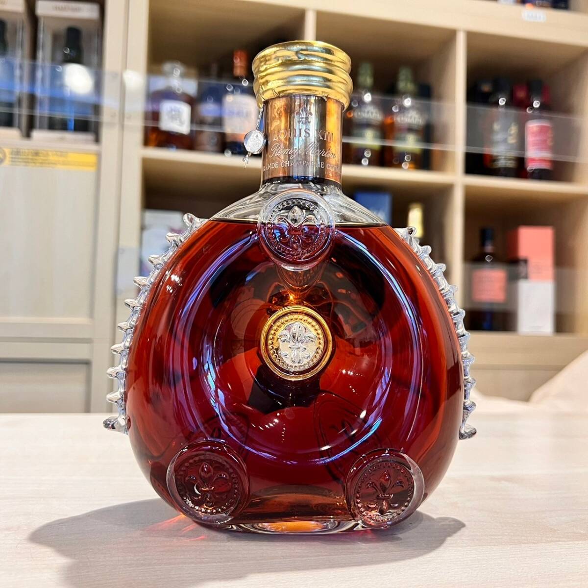 【未使用】70356 REMY MARTIN（レミーマルタン）ルイ 13世 バカラ 40％ 700mlの落札情報詳細 - Yahoo!オークション落札価格検索 オークフリー