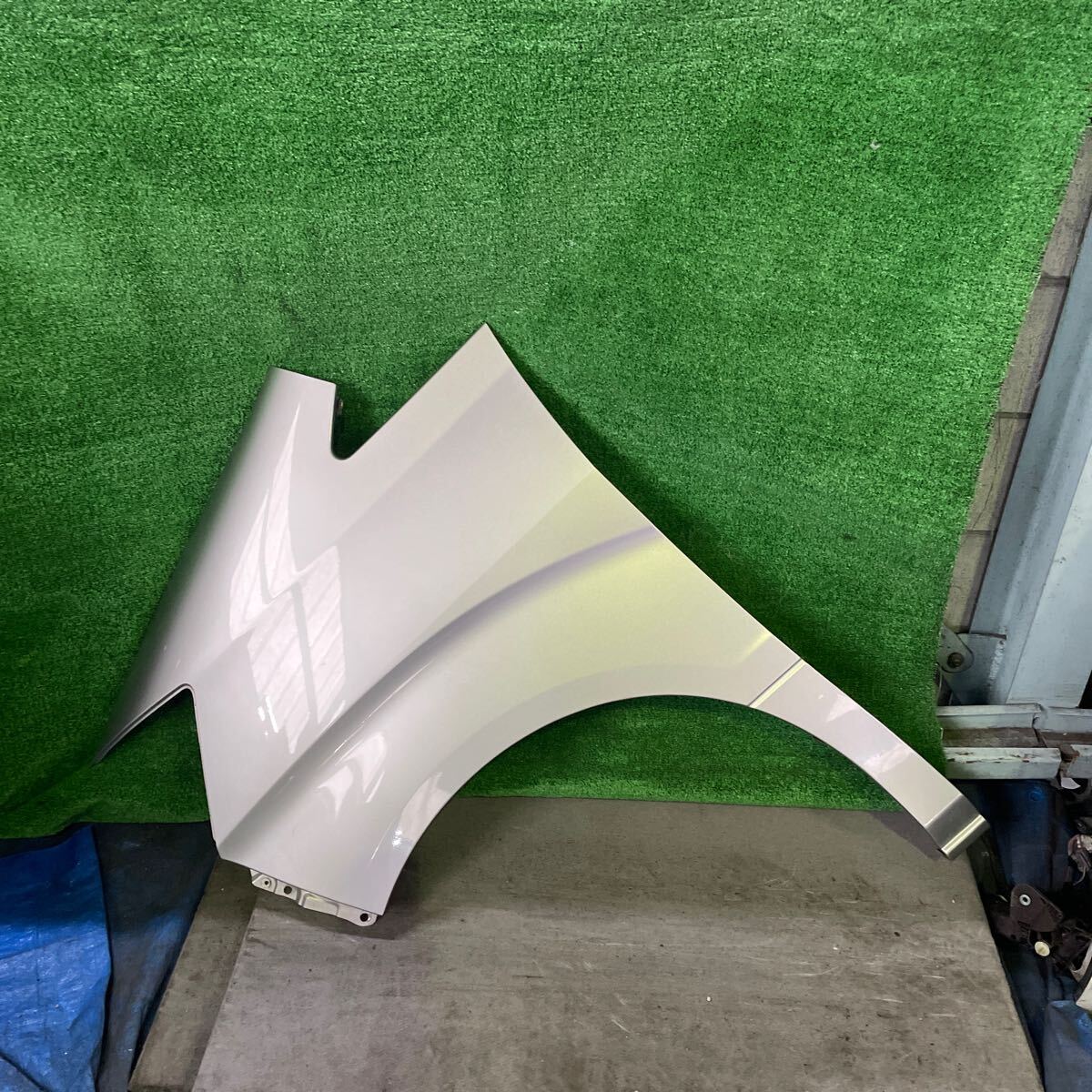 【やや傷や汚れあり】11 トヨタ ANH MNH 10 15 アルファード フロント 左 フェンダー 1F7 シルバーの落札情報詳細 - Yahoo!オークション落札価格検索 オークフリー