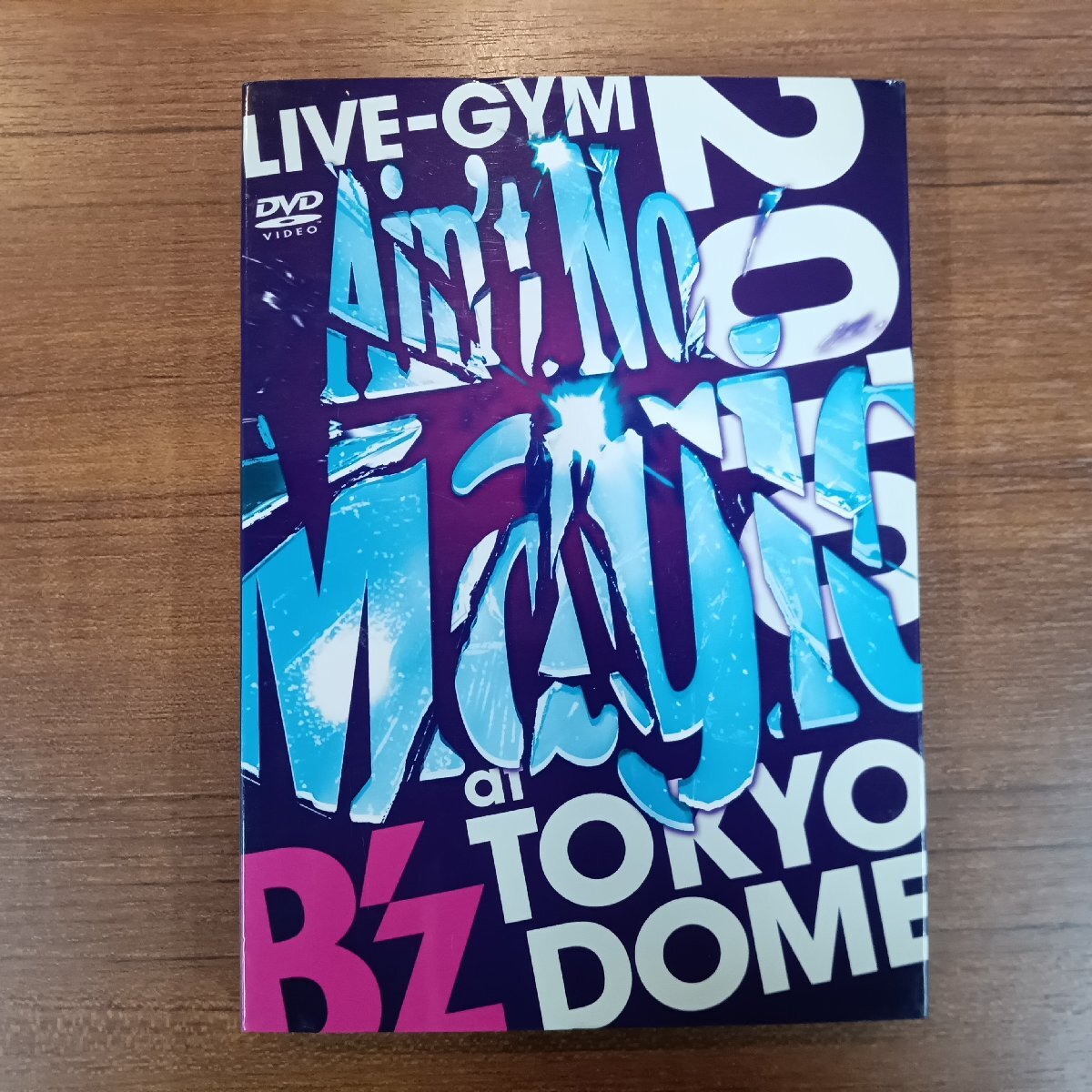 【やや傷や汚れあり】 B'z/LIVE-GYM 2010 Ain't No Magic at TOKYO DOME (2DVD) BMBV ...