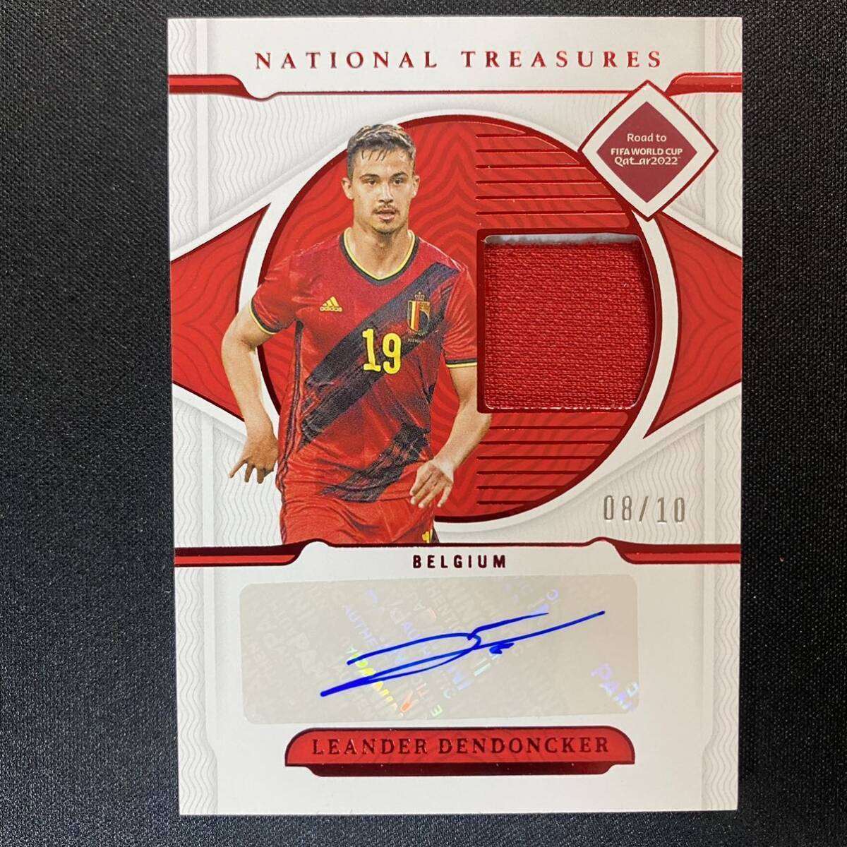 【目立った傷や汚れなし】2022 Panini National Treasures Road To World Cup Leander ...