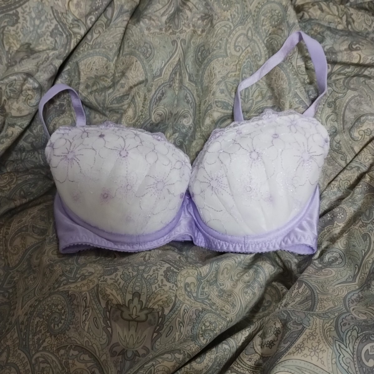 【未使用】紫色パープル白色ホワイト花柄リボン付きブラジャーF65の落札情報詳細 - Yahoo!オークション落札価格検索 オークフリー