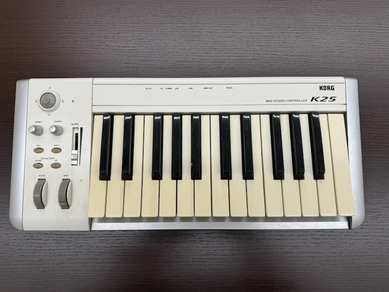 【傷や汚れあり】＃6585 KORG コルグ MIDI STUDIO CONTROLLER キーボード K25 本体のみ 通電未確認 動作未 ...