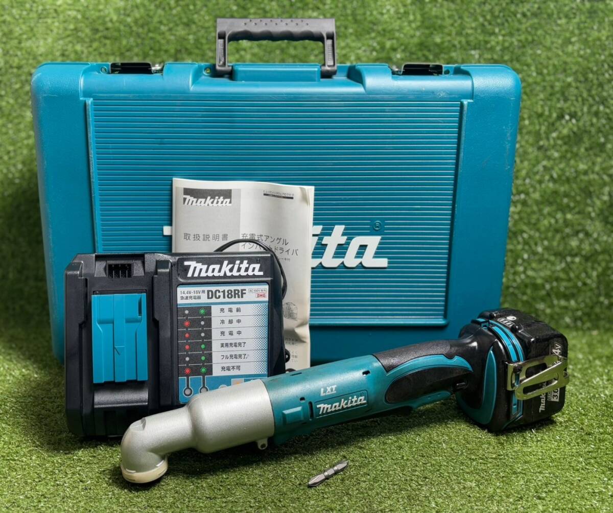 【目立った傷や汚れなし】★動画あり makita マキタ 充電式 アングル インパクトドライバ 14.4V TL060D 充電器、14.4vバッテリー、ビット付き 領収OK/直引可 h216 ...