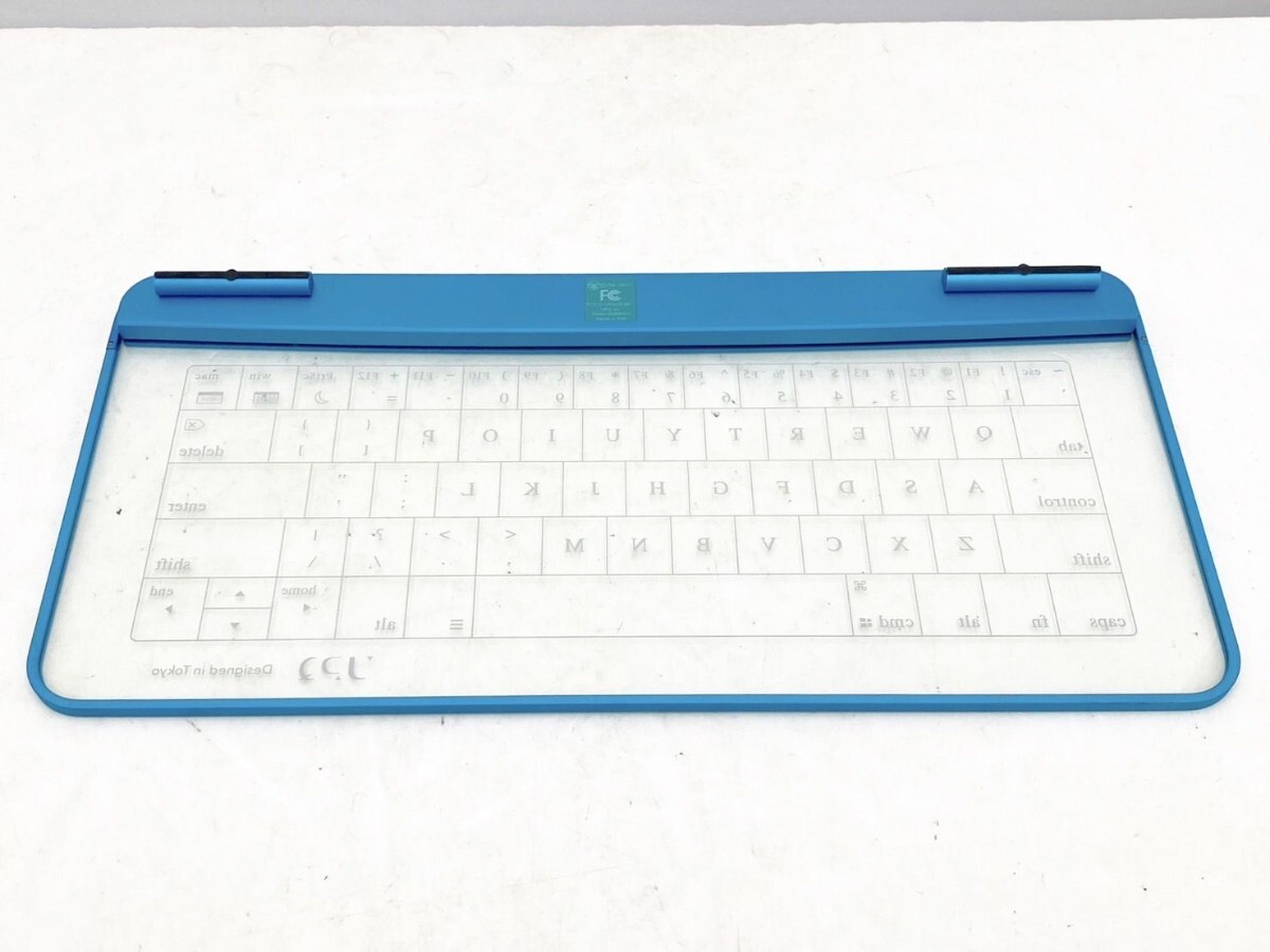 【目立った傷や汚れなし】UPQ Q-gadget KB02 ガラス製キーボード兼タッチパッド Mac/Windows対応 スマホ／タブレット ...