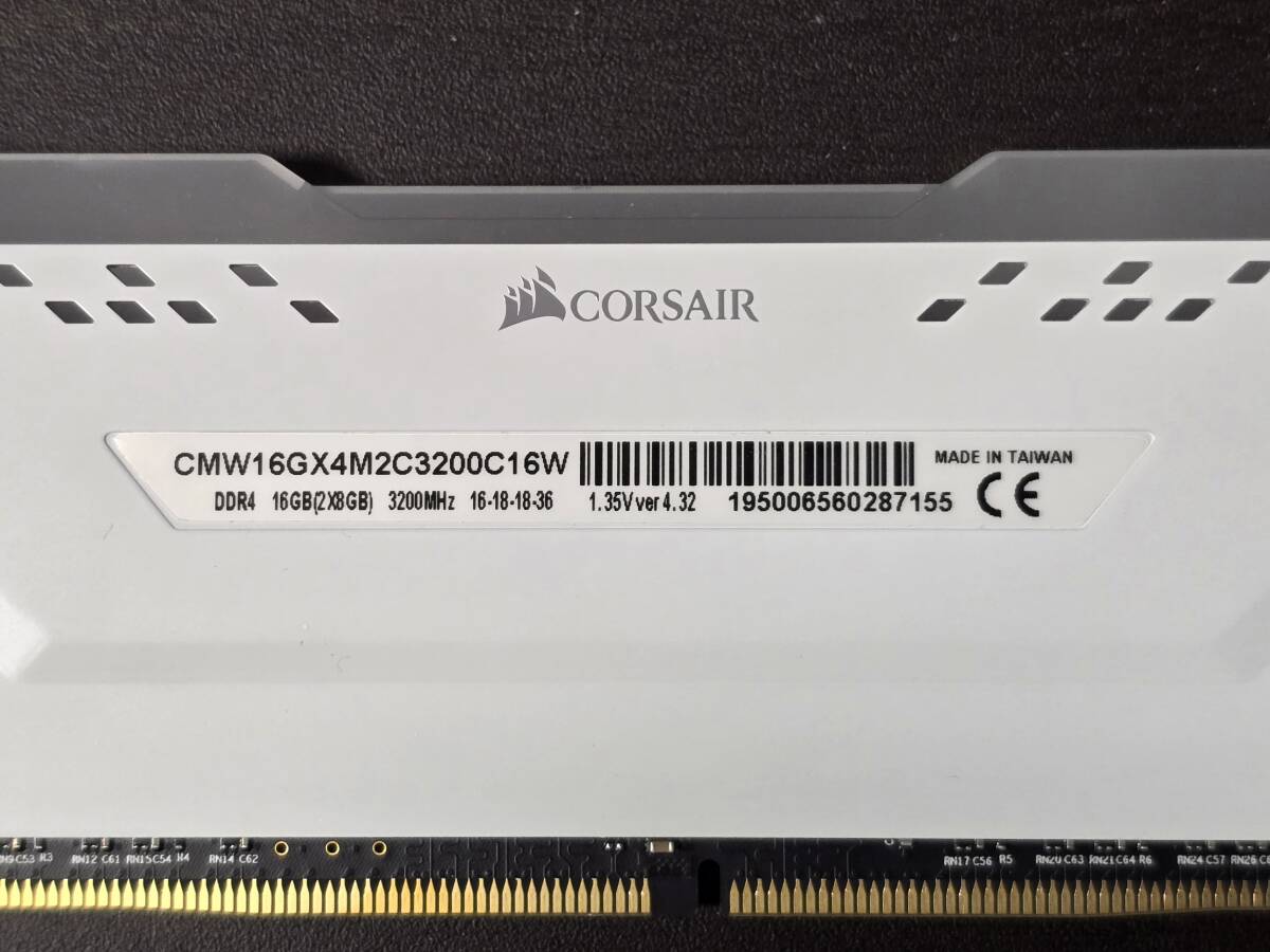 【目立った傷や汚れなし】CORSAIR DDR4-3200MHz 32GB [8GB×4枚] RGB LEDの落札情報詳細 - Yahoo ...
