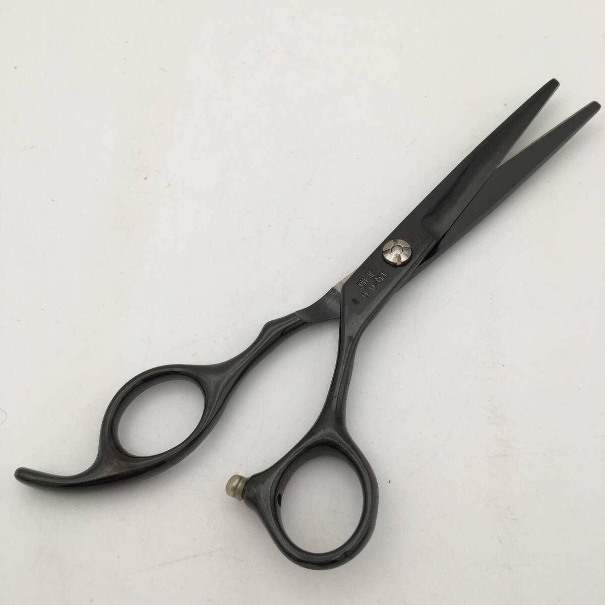 【未使用】＜新品＞Amazing Harmony ハサミ はさみ 2本セット 鋏 シザー スキ セニング カット 6インチ 美容師 理容師 家 ...