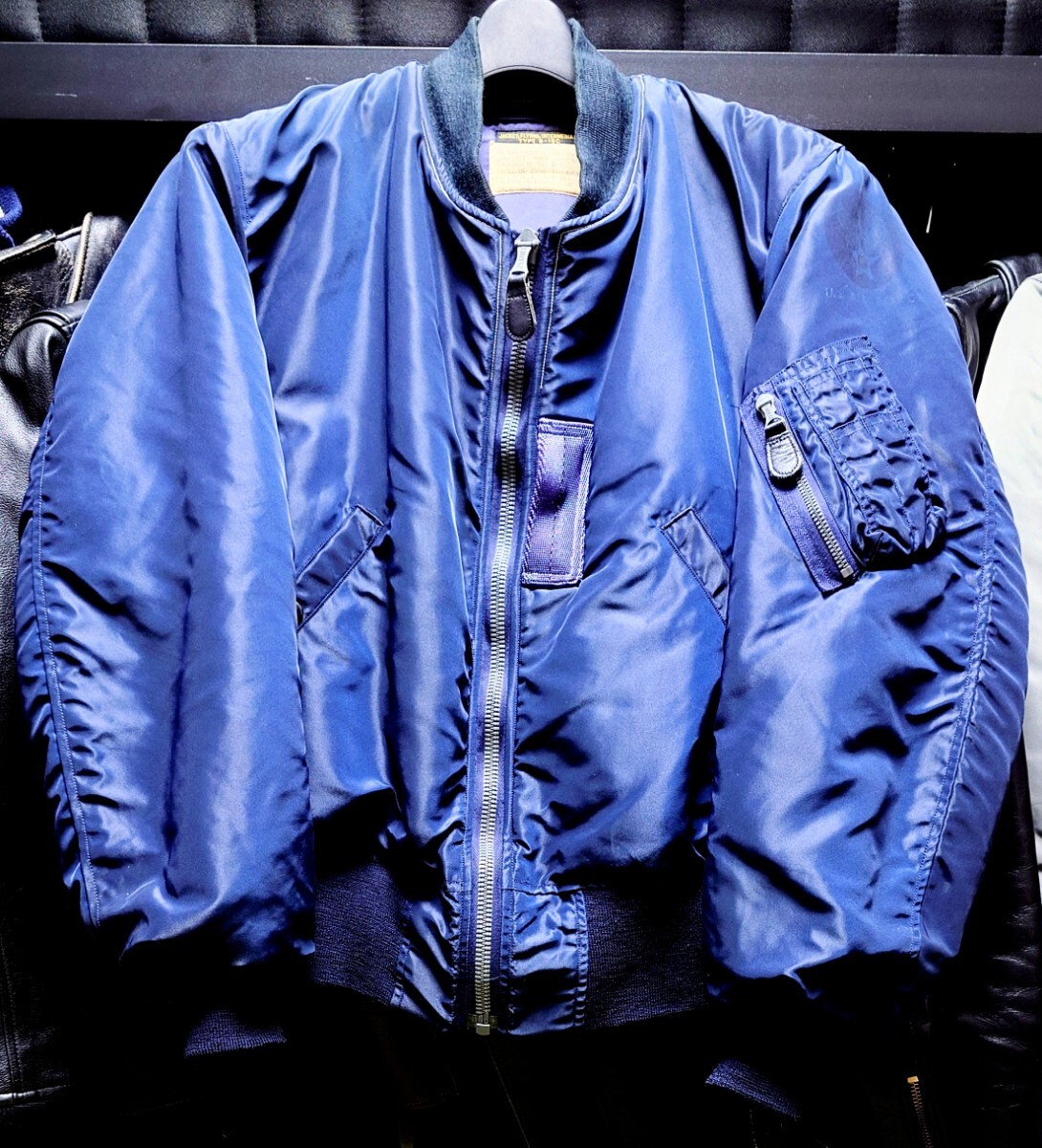 【目立った傷や汚れなし】★BUZZ RICKSON'S/バズリクソンズ B-15C フライトジャケット サイズ36 エアフォースブルー M13184番 肉厚 美品の落札情報詳細 - Yahoo ...