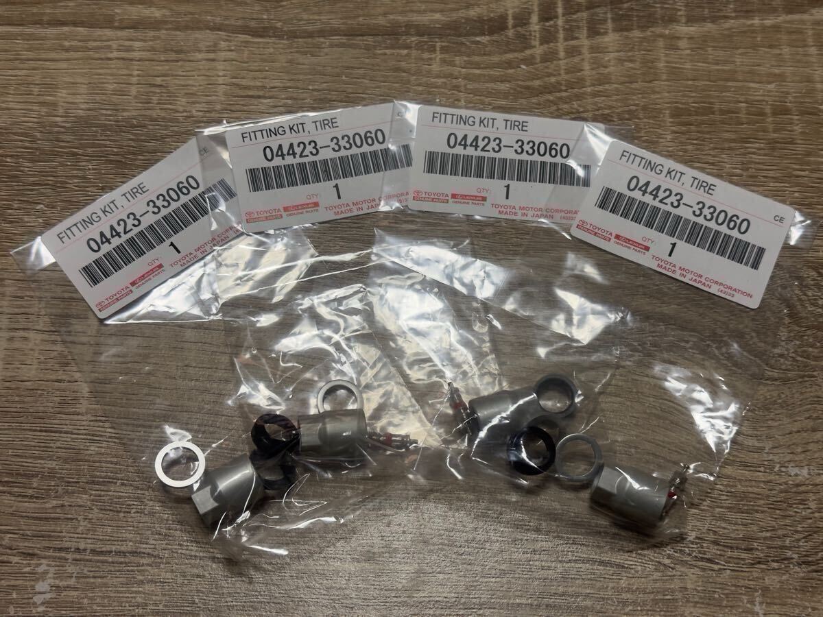 【未使用】トヨタ LEXUS レクサス 純正 TPMS 空気圧センサー フィッティングキット パッキン 新品未使用 1台分 4個セット ...