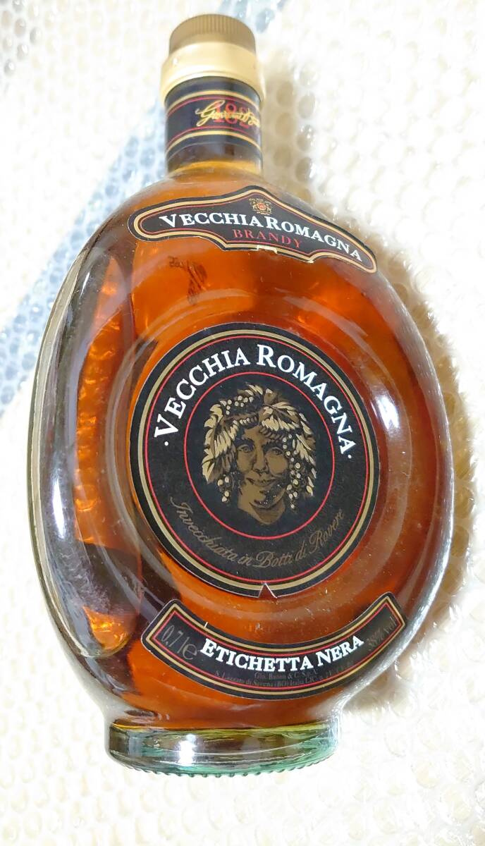 【未使用】古いお酒② VECCHIA ROMAGNA ETICHETTA NERA italiano brandy 未開封の落札情報詳細 - Yahoo!オークション落札価格検索 オークフリー