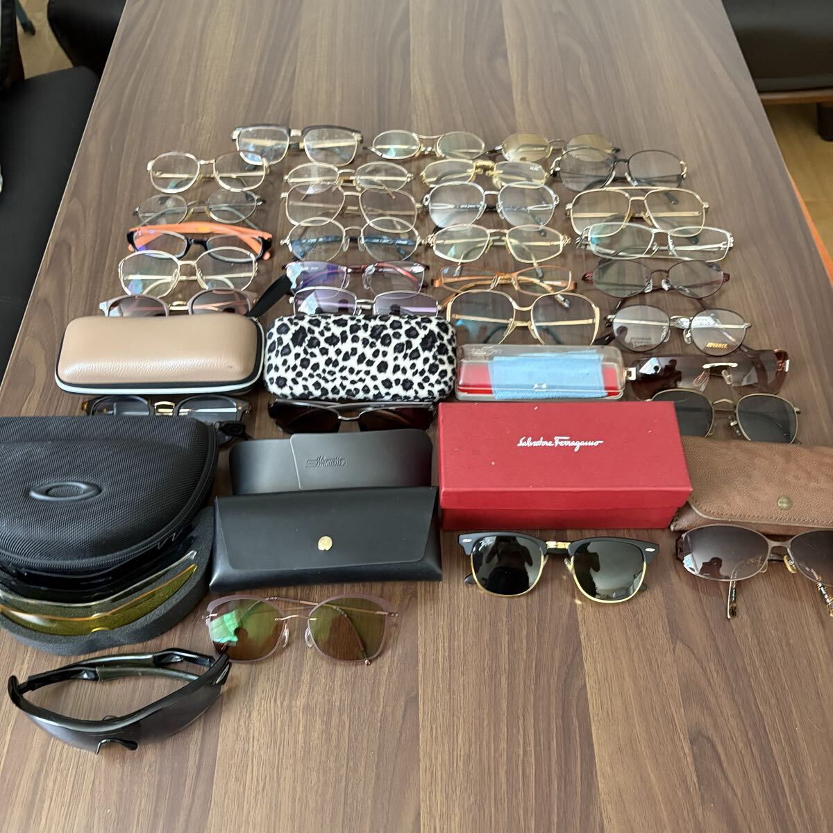 【傷や汚れあり】サングラス・メガネまとめ売り⑥ GUCCI、Ray-Ban、Yves Saint Laurent、RODENSTOCK ...