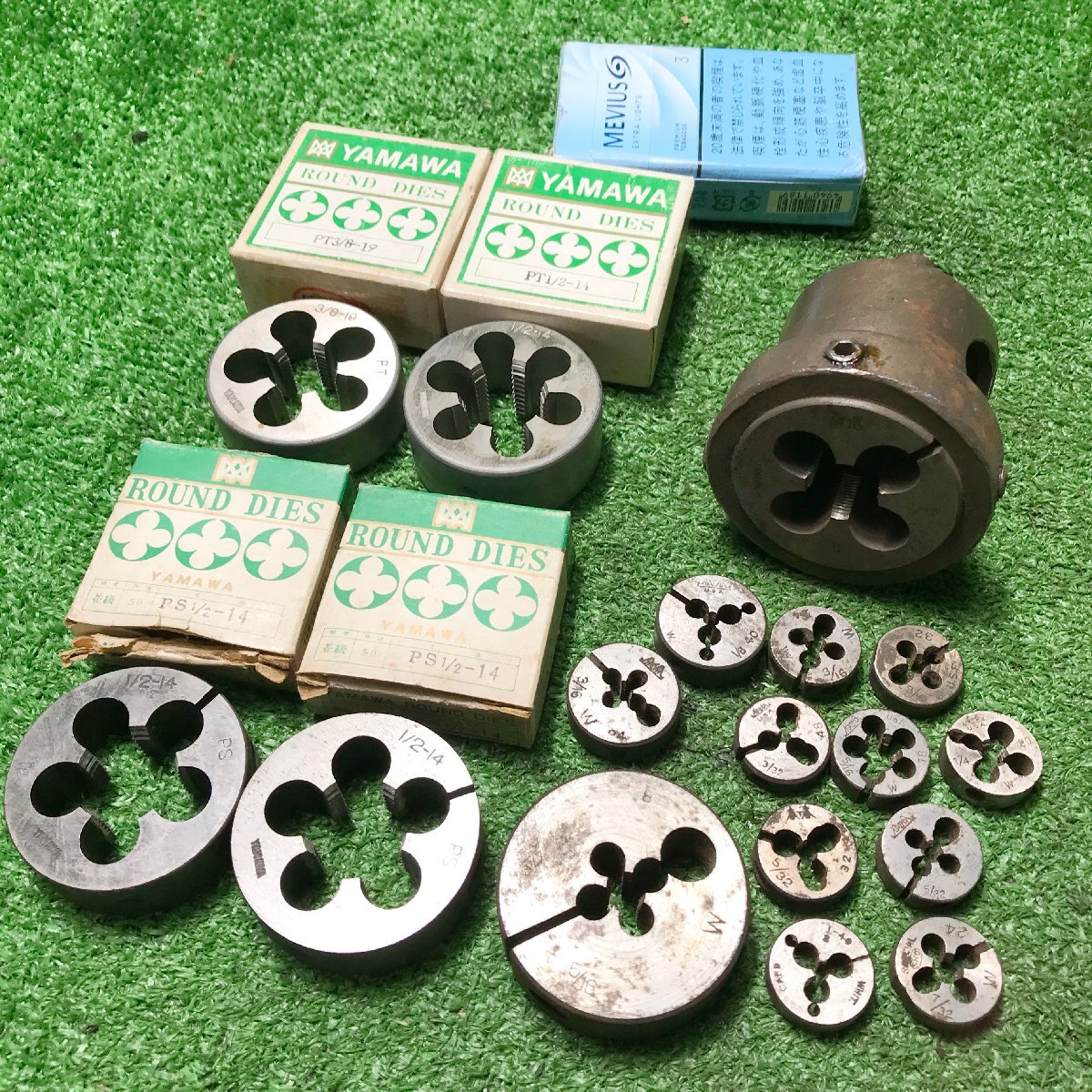 【傷や汚れあり】悦蒼e952 ヤマワ 他 ねじ切りダイス ミリサイズ(M16 ) インチ(3/22 5/16 5/32 1/2-14 PT3 ...