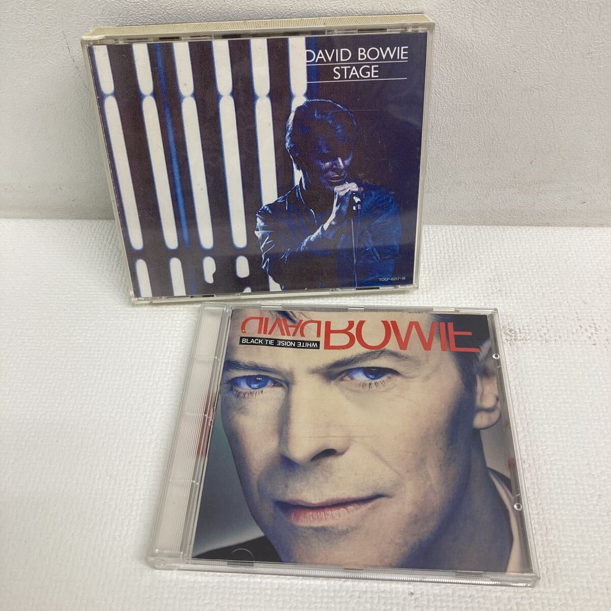 【やや傷や汚れあり】I1017P3 まとめ★デヴィッド・ボウイ DAVID BOWIE CD 4巻セット 音楽 洋楽 / STAGE / BLACK TIE NOISE WHITE ...