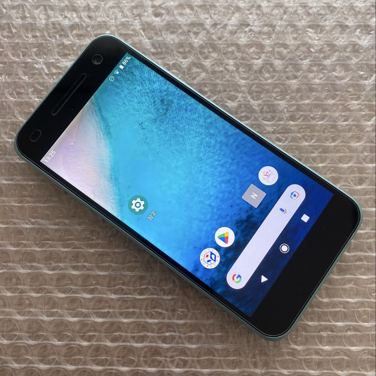 【傷や汚れあり】SHARP Android One S1 16GB 初期化済 動作確認済み SIMロック解除済み 未SIMフリー化 保護フィルム装着済み 充電ケーブル一体型充電器付属の落札情報 ...