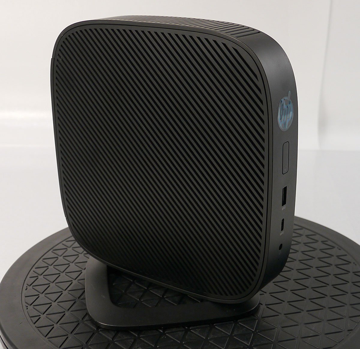 【やや傷や汚れあり】AC付 シンクライアント OS無し HP t530 Thin Client Y8D41PA/AMD GX-215JJ ...