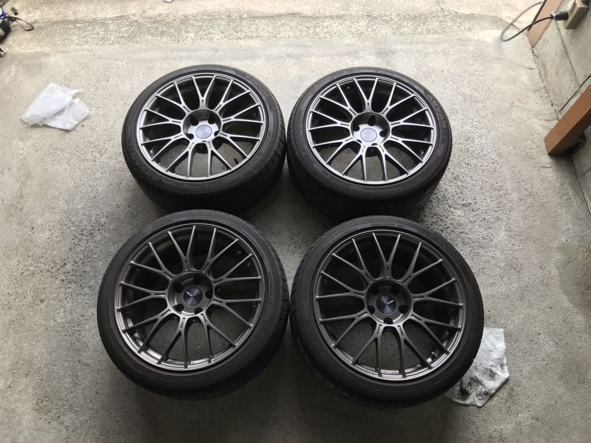 エンケイ PFM1 18インチ 9J +35 5h 114.3 245/40r18の落札情報詳細 - Yahoo!オークション落札価格検索 オークフリー