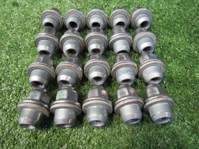 ニッサン純正ホイールナット20個(M12×1.25) 日産V36クーペ純正アルミホイール袋ナット40224-JK00A等 CKV36 ...