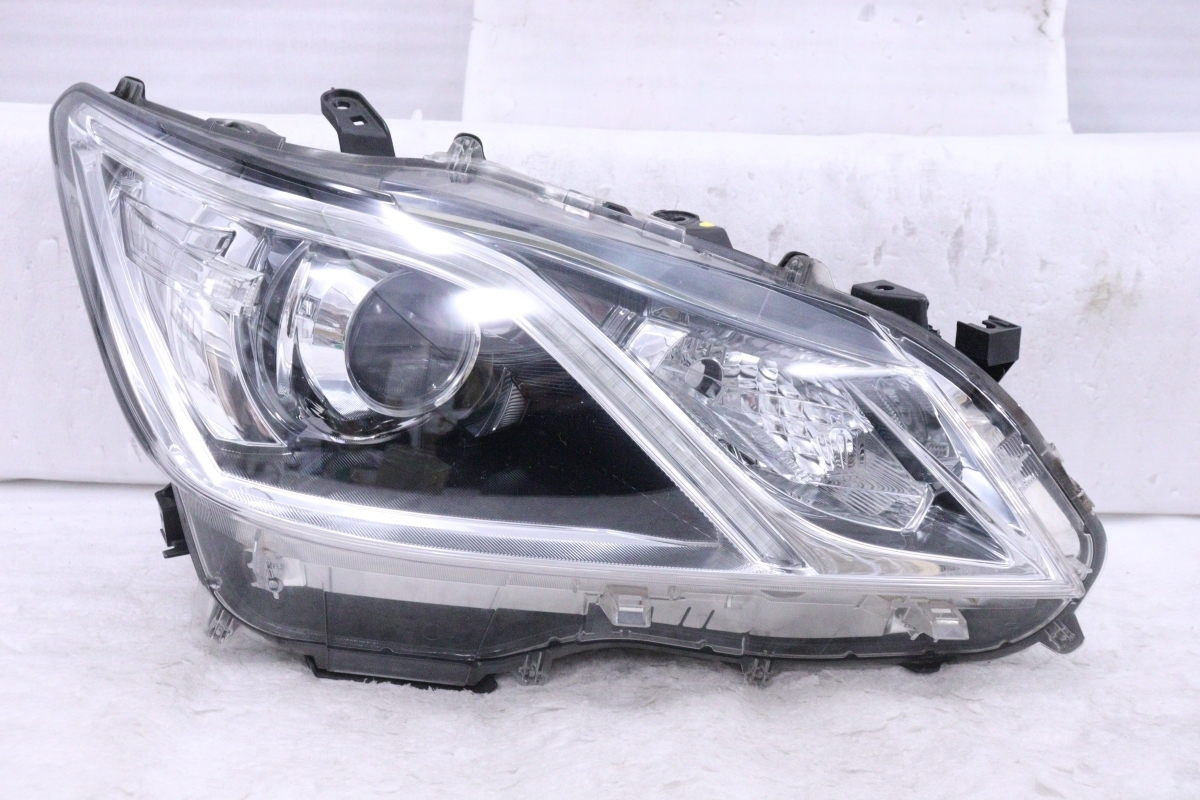 【やや傷や汚れあり】23 2460★afs付 前期 Hid Grs210 クラウン Hv★右ヘッドライト ロイヤル系 Koito 30 402