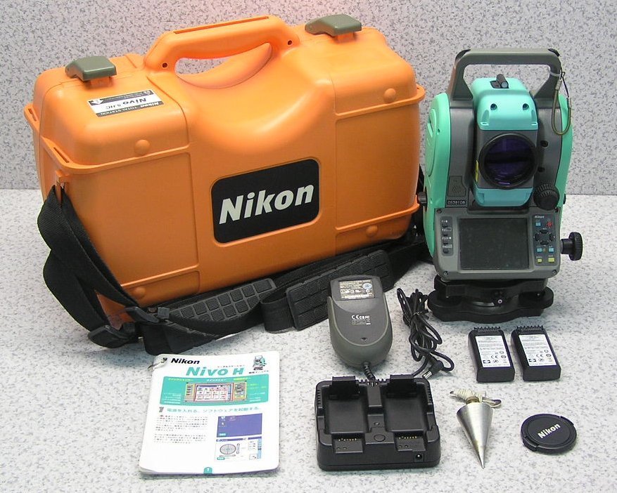 【目立った傷や汚れなし】 NIKON/ニコン 測量機 2級Aトータルステーション Nivo HCシリーズ 『Nivo 5.HC』 専用ケース付き 土木施工支援ソフト「LANDRiV」搭載の落札 ...