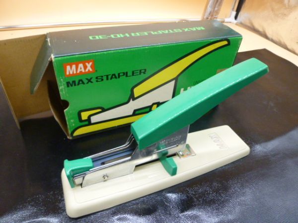 美品 LION STAPLER No.3S 中型ステープラ おまけ付き 使用針 No.3 No.3E No.3-Uホッチキス 卓上 の落札情報 ...