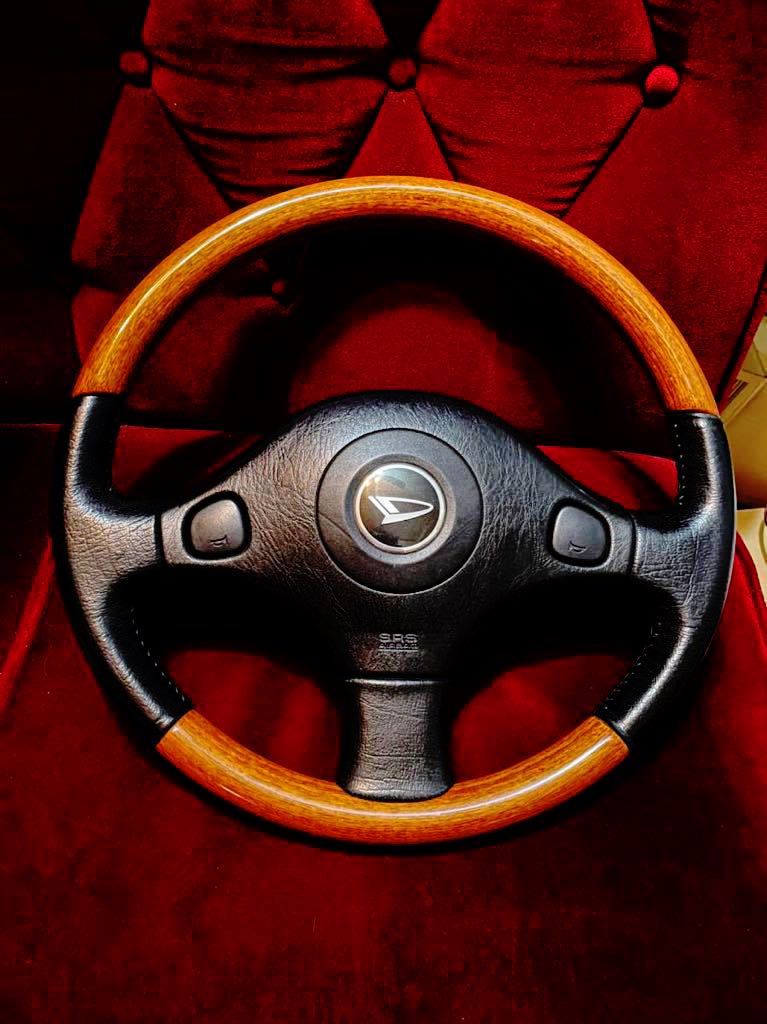 【やや傷や汚れあり】700円スタート！ミラジーノ l700s 後期 純正 ステアリング ウッド 木目 レトロ l900 l880 l750の落札情報詳細 - ヤフオク落札価格検索 オークフリー