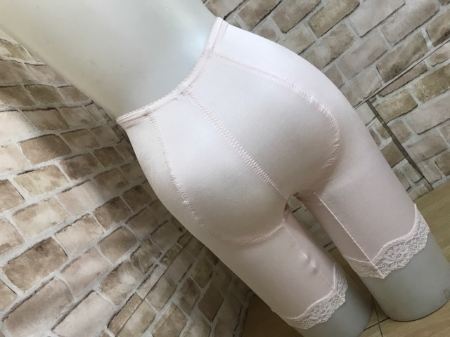 【やや傷や汚れあり】Z23034★CHARLE シャルレ FE132 補正 ガードル ピンク 76 ※の落札情報詳細 - Yahoo!オークション落札価格検索 オークフリー