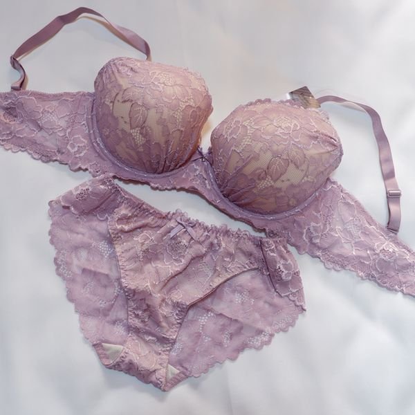 【未使用】Last Elegante G75L 華やか総レース 寄せ上下厚モールドブラ&ショーツ パープルの落札情報詳細 - ヤフオク落札価格検索 オークフリー
