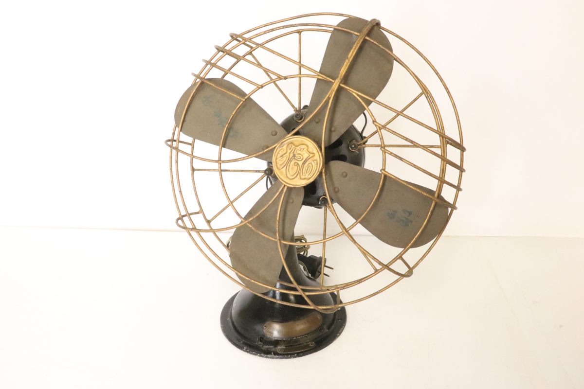 【やや傷や汚れあり】【ト葛】 Shibaura 芝浦電気 A C Electricfan 扇風機 レトロ 家電 Cbz01caa35 の落札