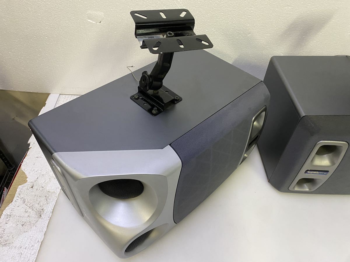 【やや傷や汚れあり】サ2829M★第一興商 DAM DS-950 Cyberpro カラオケ用 スピーカーシステム ペアセット 天吊り金具付き ...