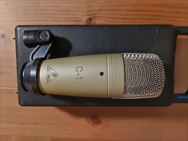 BEHRINGER DW400 ★ ベリンガーのエフェクターDYNAMIC WAH/HUMAN VOICE ★の落札情報詳細 - ヤフオク落札 ...