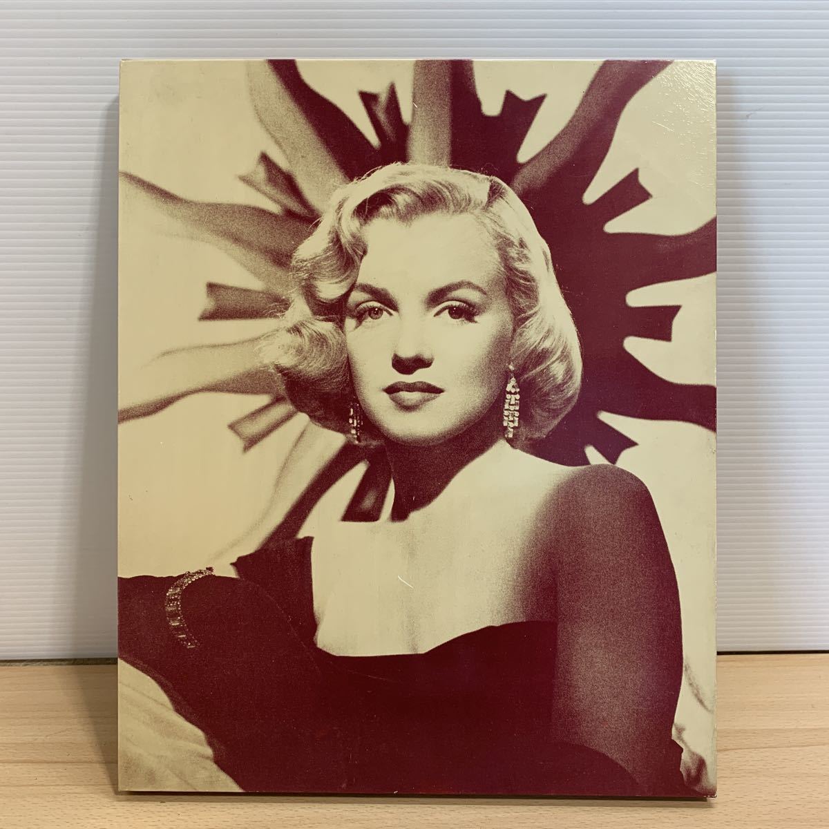 【傷や汚れあり】マリリンモンロー アートパネル パネル 木製パネル 白黒 32.5cm×40cm×2.5cm インテリア コレクション レトロ アンティーク (6-2の落札情報詳細 ...