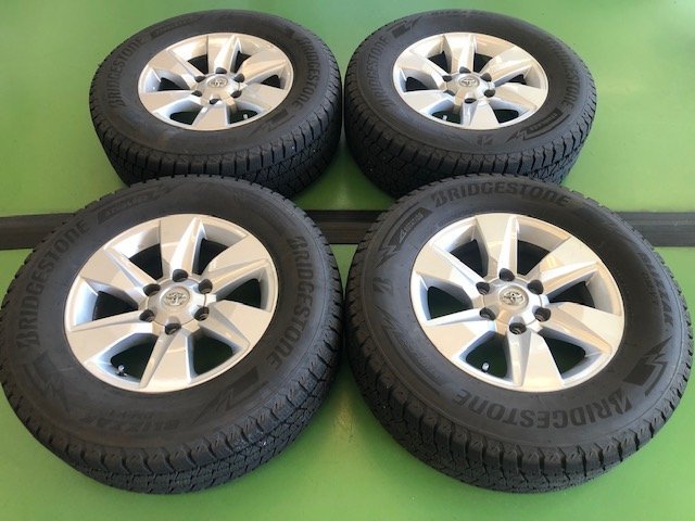 【目立った傷や汚れなし】215/60R16 BRIDGESTONE/VRX 20年 TOPRUN 16インチ 6.5J ＋46 114.3 5H スタッドレス 4本 クラウン マークX ...