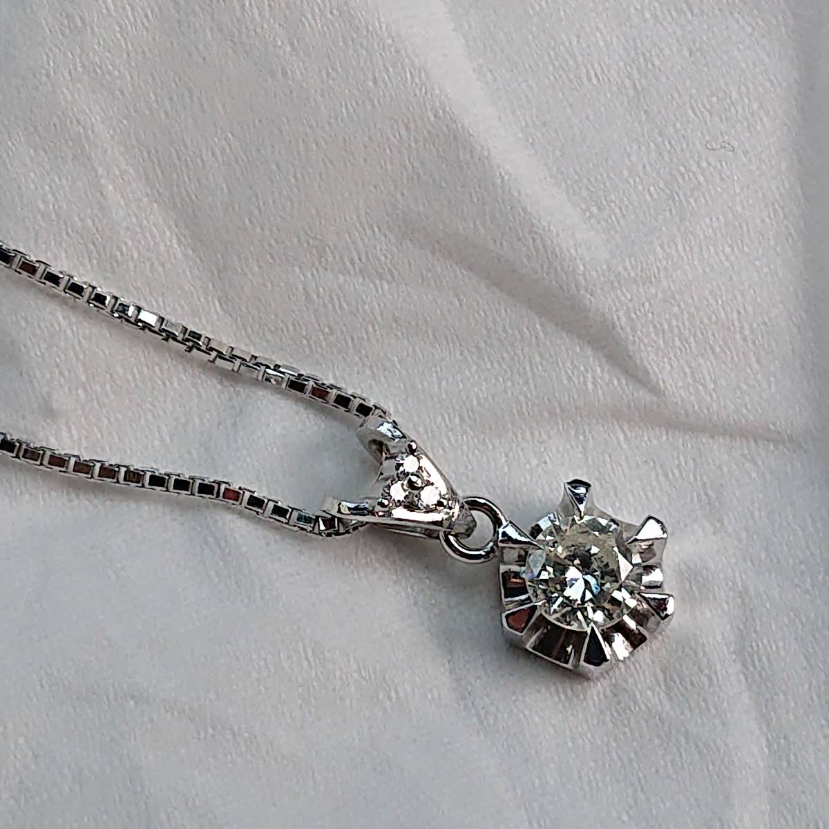 【未使用】★生産地直販★ “ダイヤプラチナ” 2歳 40cm メス♀【山長養鯉場作出】の落札情報詳細 - ヤフオク落札価格検索 オークフリー