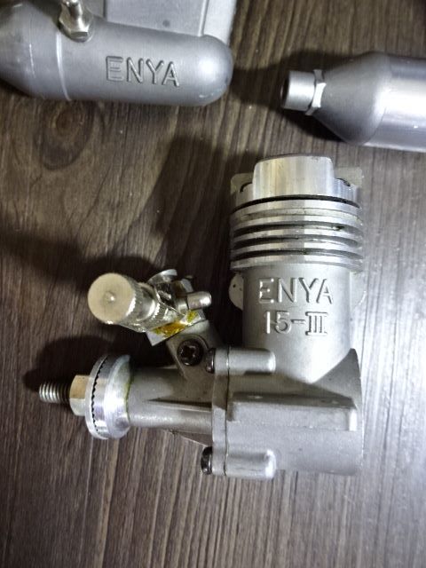 【やや傷や汚れあり】★ ラジコン 飛行機用 エンジン ENYA 15-Ⅲ ENYA 09-Ⅳ ×2 まとめて3個 【中古：現状渡し】の落札情報詳細 - ヤフオク落札価格検索 オークフリー
