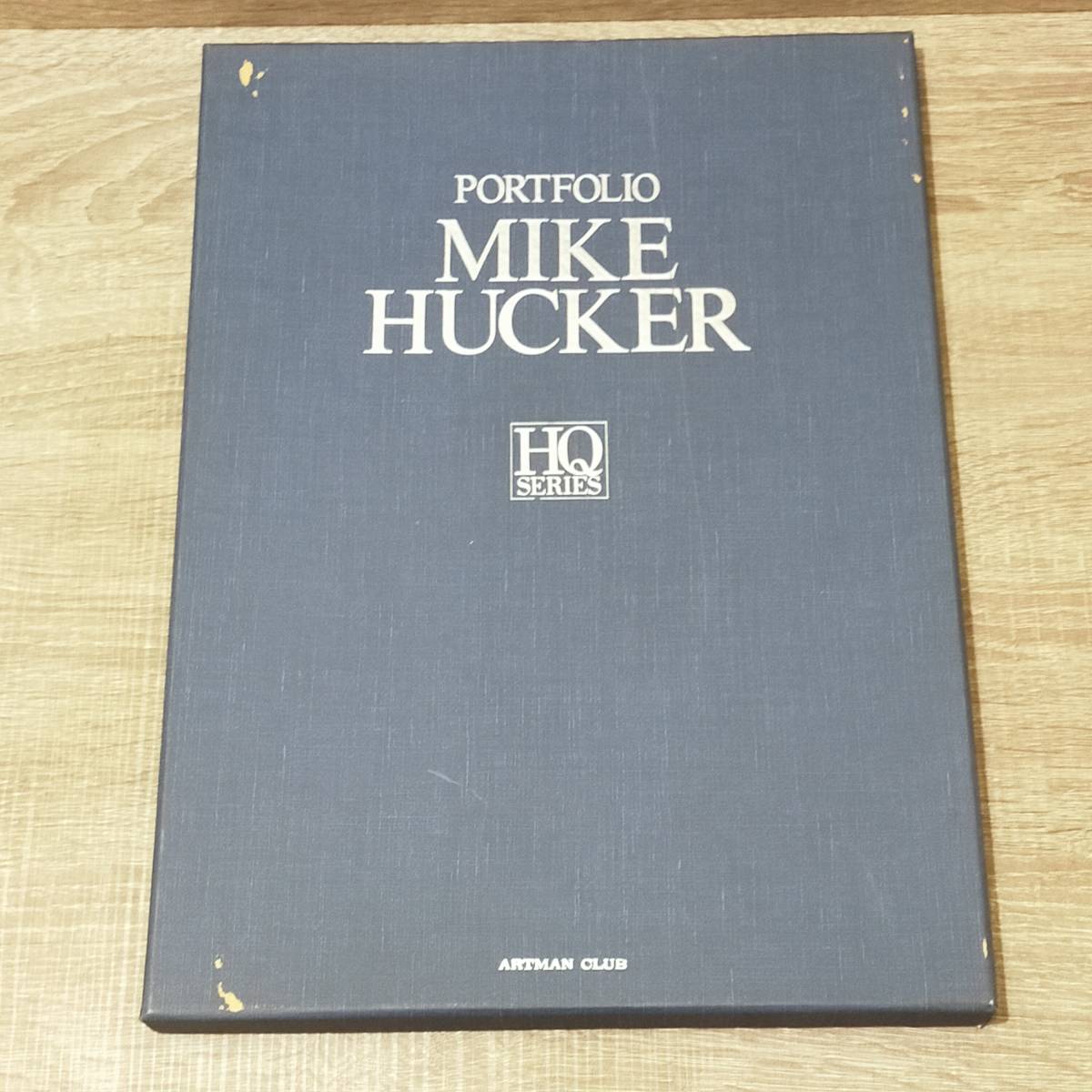 【傷や汚れあり】【アート】 PORTFOLIO MIKE HUCKER HQ SERIES ARTMAN CLUB 24枚セット マイク ...