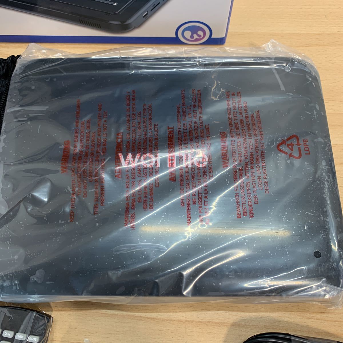 【未使用】未使用 WONNIE ポータブルDVDプレーヤー W-JP1038 10.5インチ DVD＆CD/画像ビューア /MP3/SD&USB対応 270回転式画面(3-3)の落札情報詳細 ...