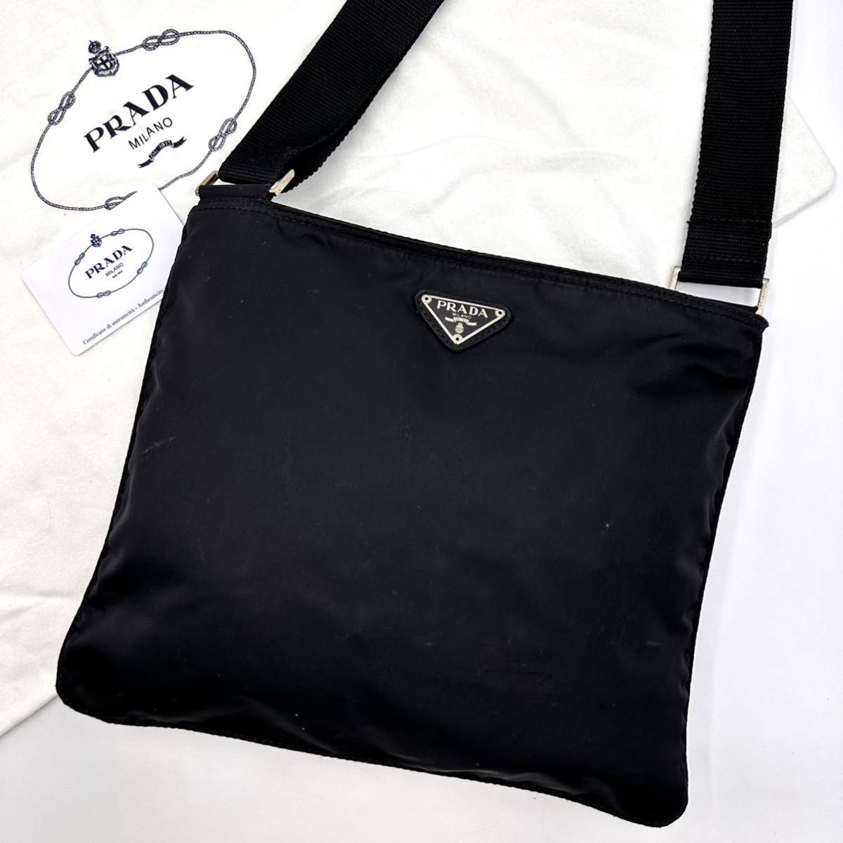 【目立った傷や汚れなし】976【鑑定済】PRADA プラダ ショルダーバッグ 斜め掛け サコッシュ 三角ロゴプレート 金具 シルバー テスートナイロン ブラック レディースの落札情報詳細 ...