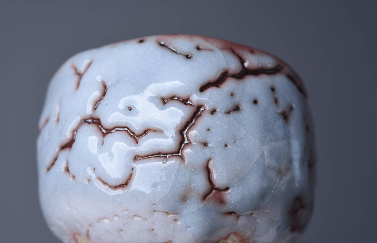 【傷や汚れあり】【SBCB】4075 加藤清三 志野 ぐい呑み 共箱・共布・栞 酒器の落札情報詳細 - Yahoo!オークション落札価格検索 オークフリー