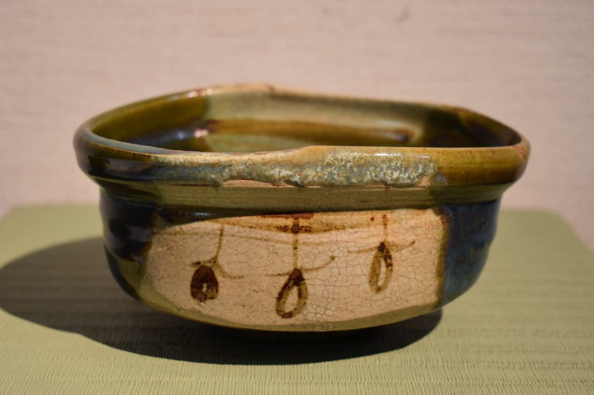 【やや傷や汚れあり】【GE】Y204【コレクター所蔵品】時代 織部沓茶碗 /美濃 骨董品 時代品 美術品 古美術品 日本美術 茶道具の落札情報詳細 - Yahoo!オークション落札価格検索 ...