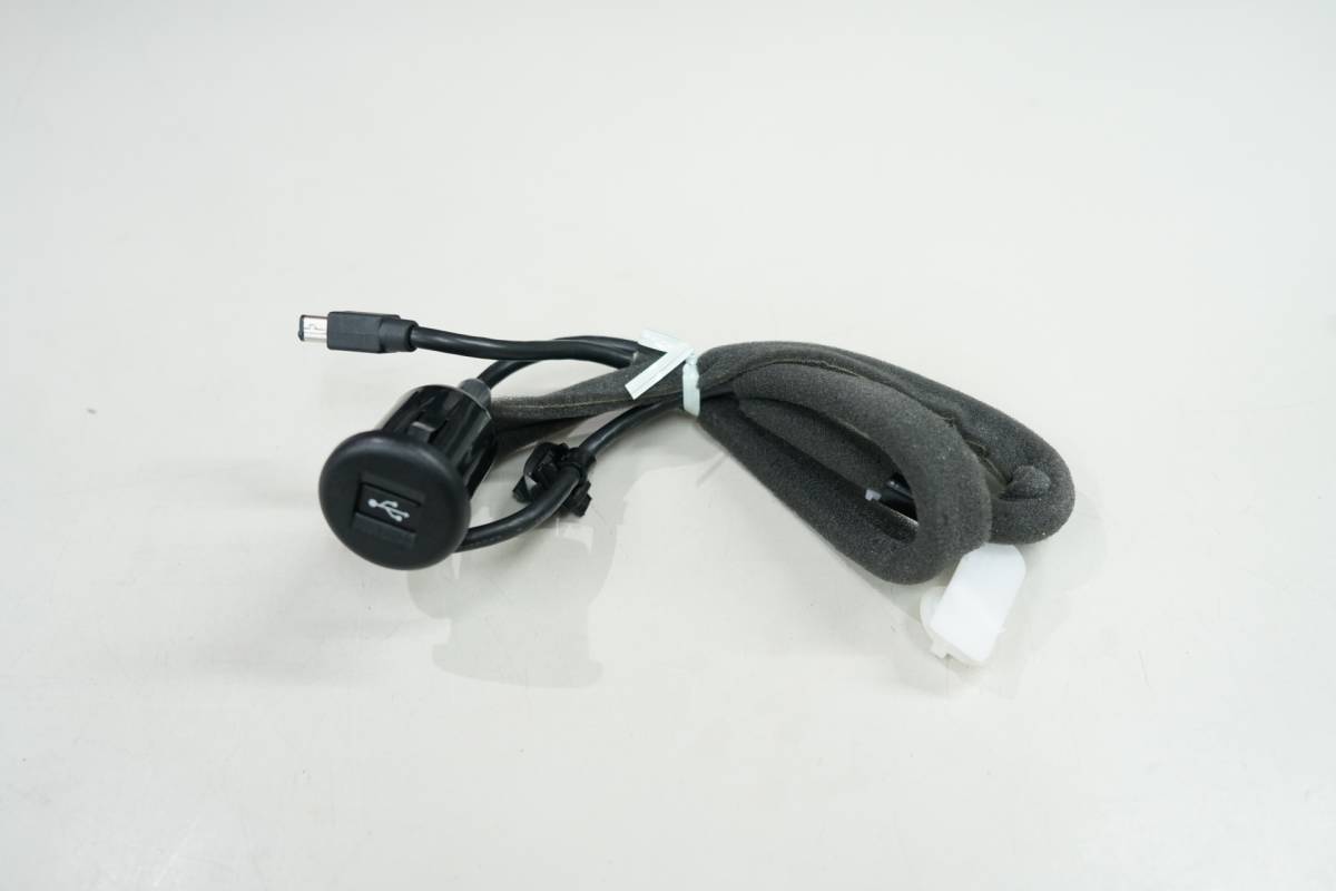 【目立った傷や汚れなし】① 99000-79AY3 スズキ純正パナソニックナビ接続用USBケーブル ＋ 純正USBソケット付の落札情報詳細 ...