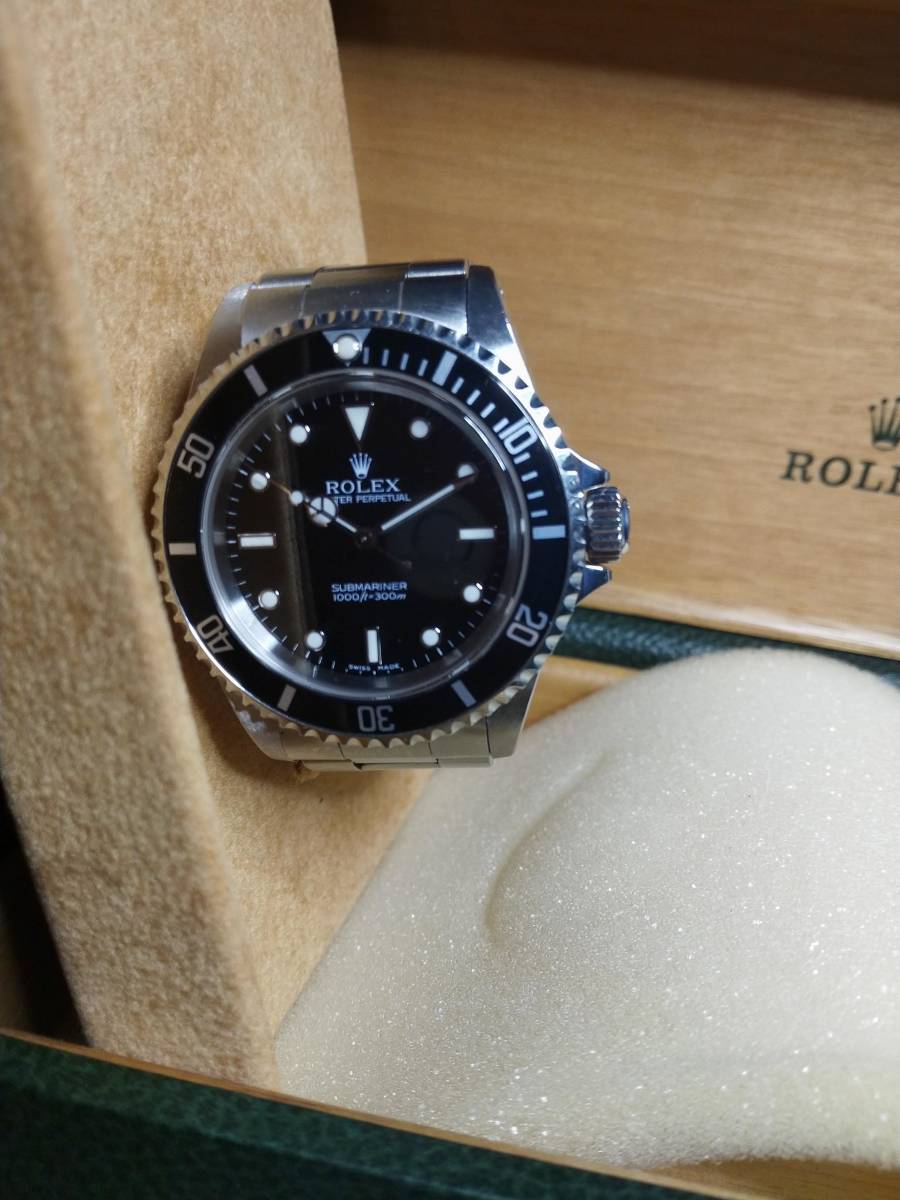 【目立った傷や汚れなし】ロレックス サブマリーナ Ref,14060M ノンデイト ROLEX SUBMARINER 1000ft=300m Cal,3130 Y番 付属品完備の落札情報詳細 ...