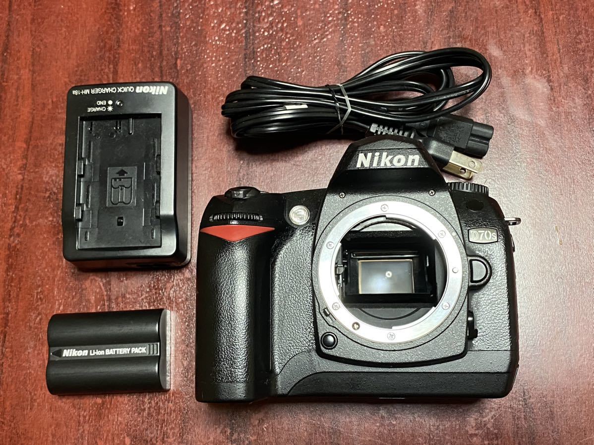 【傷や汚れあり】ニコン Nikon D70S ボディの落札情報詳細 - ヤフオク落札価格検索 オークフリー