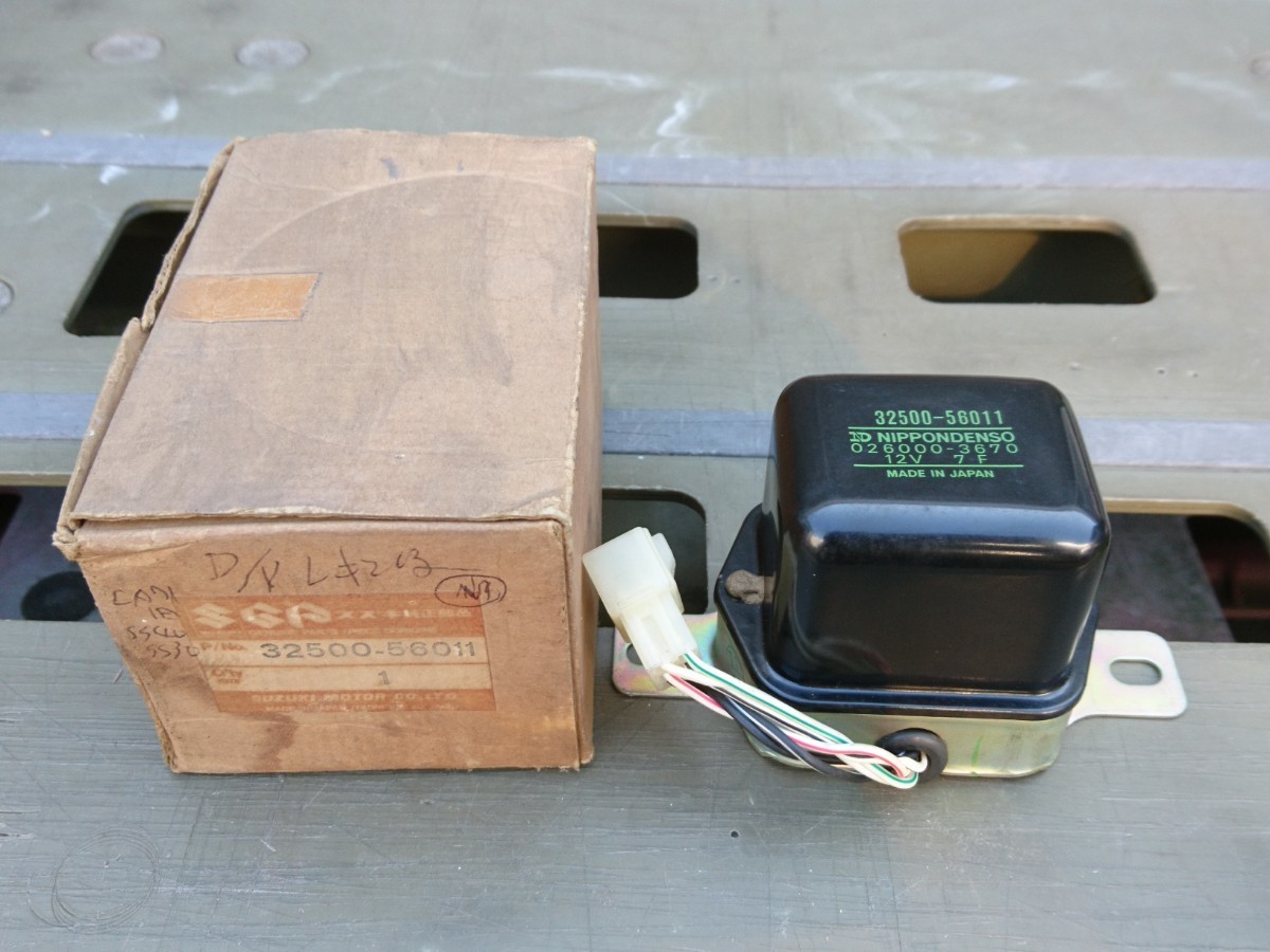 【傷や汚れあり】(0134)J54 三菱 ジープ ボルテージレギュレーター コントロールリレーの落札情報詳細 - ヤフオク落札価格検索 オークフリー